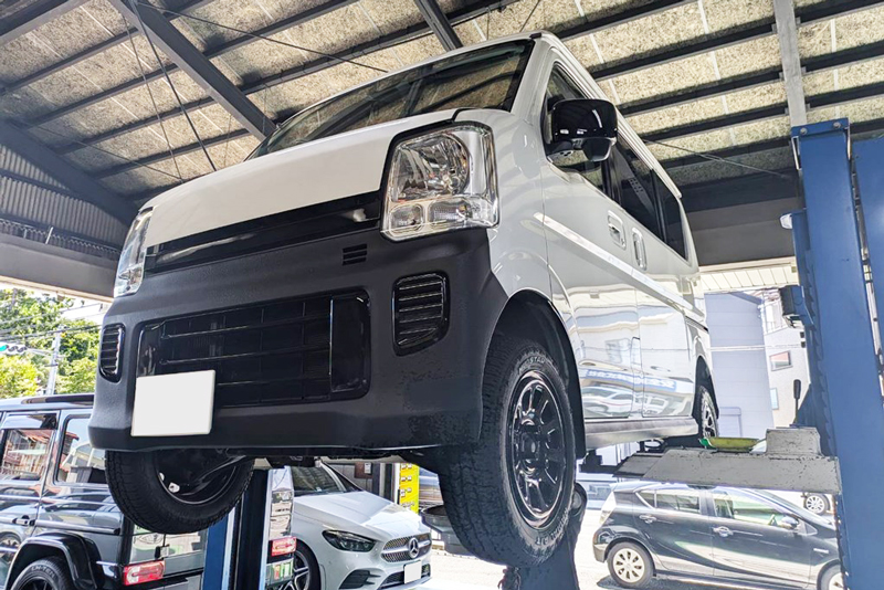 エブリーワゴンDA17w ATF交換 | クロスエイト｜ベンツ・アウディーなどの輸入車を中心とした修理、車検代行、カスタム、販売